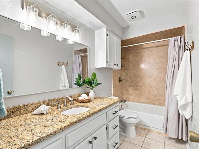 321 NE 12th Street