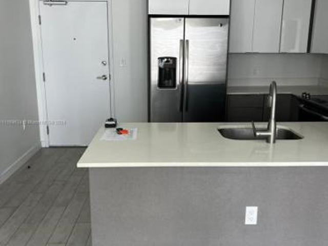 321 NE 26th St #712, Miami, FL 33137