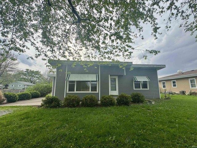 321 S Walnut St, New Castle, IN 47362