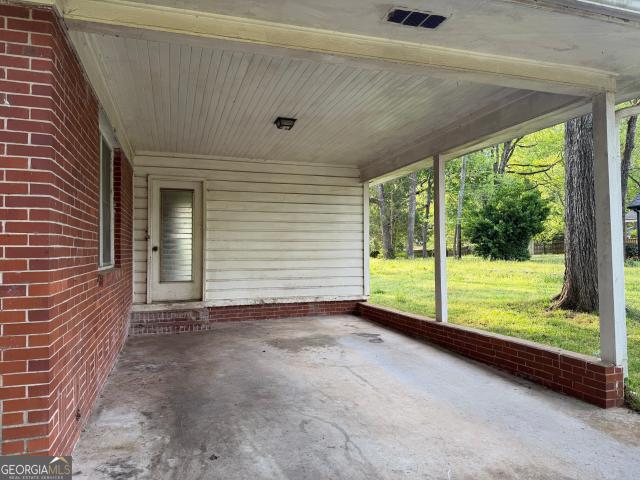 321 S Highway 162