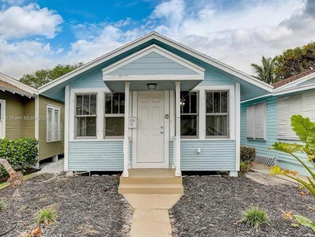 321 S K St, Lake Worth, FL 33460