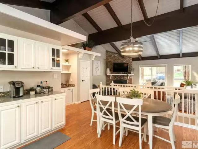 321 SKI WAY UNIT 42, INCLINE VILLAGE, NV 89451 Condo/Townhome.