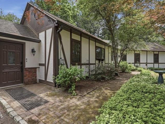 321 Sudbury St, Marlborough, MA 01752