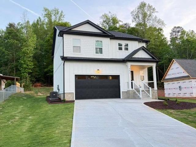 321 Sunnydale Dr, Taylors, SC 29687