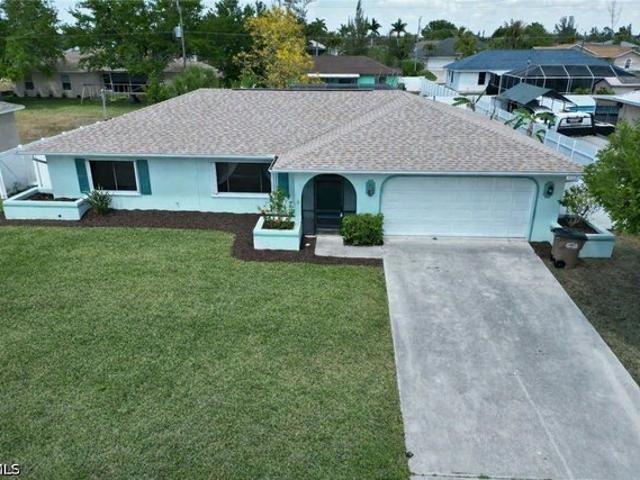321 SW Trafalgar Pkwy, Cape Coral, FL 33991