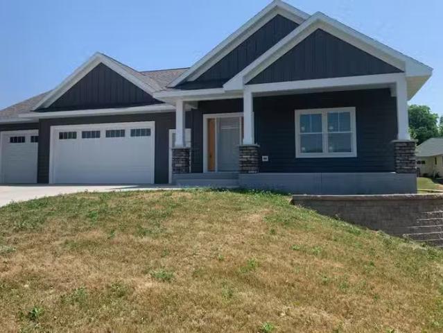 321 Sweetwater Ct, Saint Charles, MN 55972 MLS 6573610