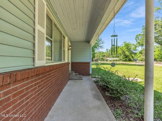 321 Panola Avenue
