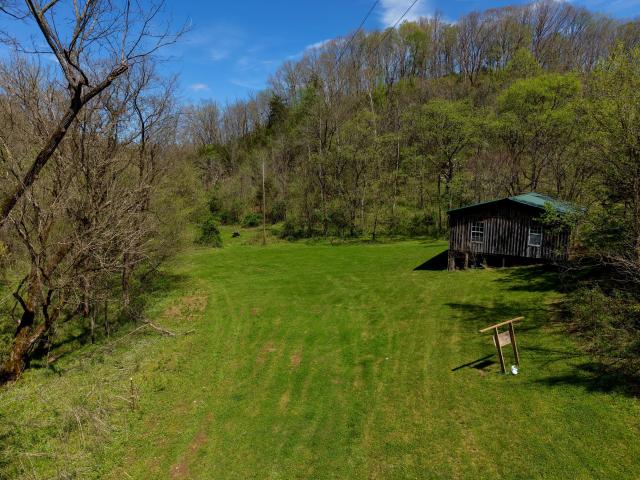 321 Peytons Creek Rd