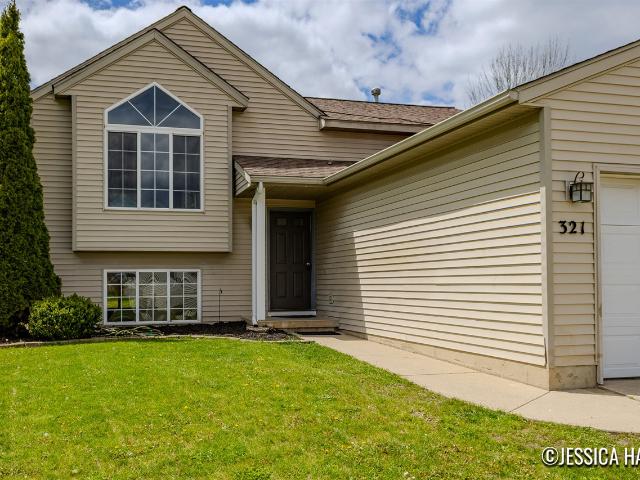 321 Pioneer Trail