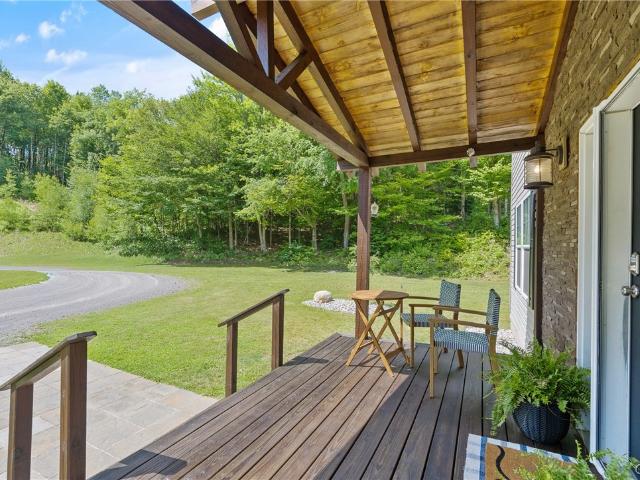 321 Roberts Road