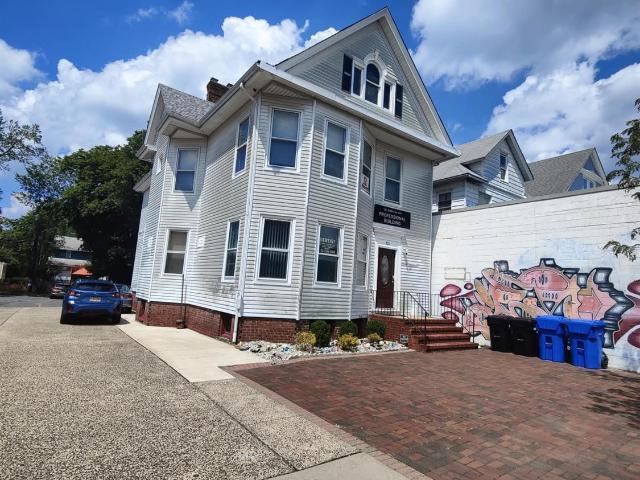 321 Raritan Avenue