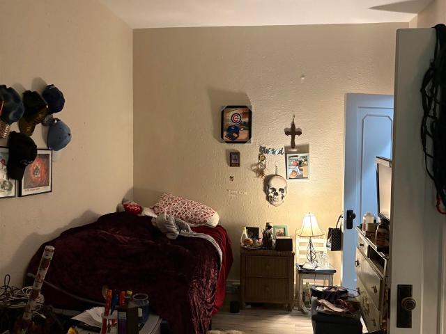 321 W 4th Street