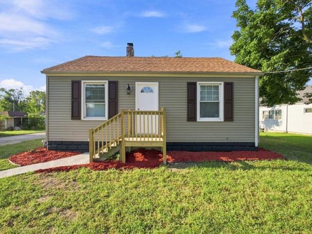 321 W 57th Ave, Merrillville, IN 46410
