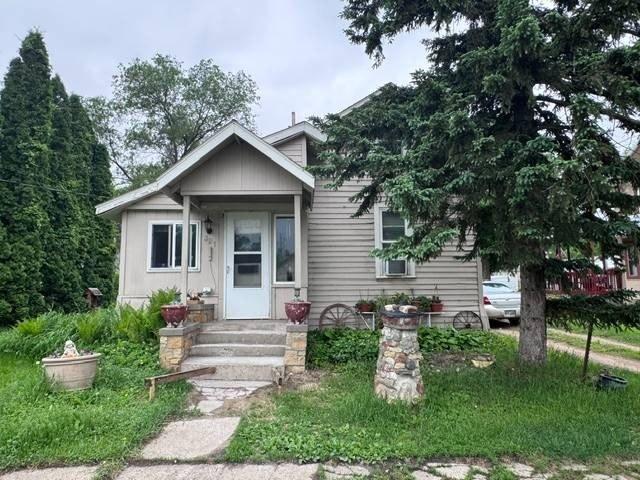 321 W 9th Ave, Webster, SD 57274
