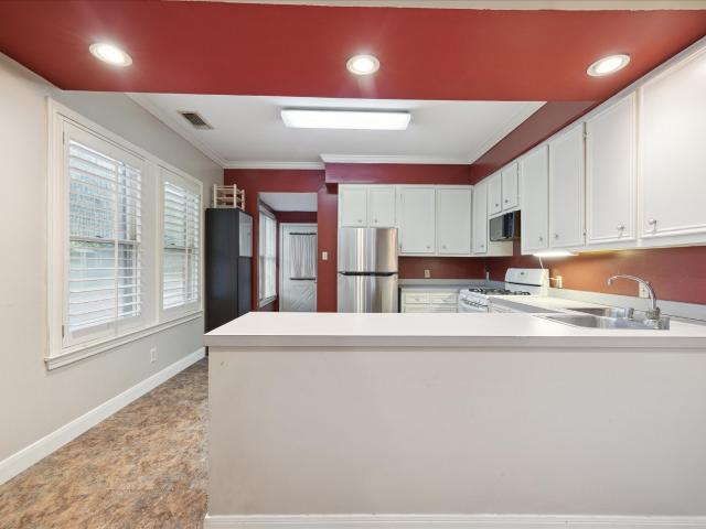 321 W 13th Street