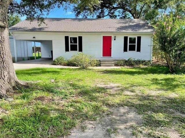 321 W Parish Rd, Sulphur, LA 70663