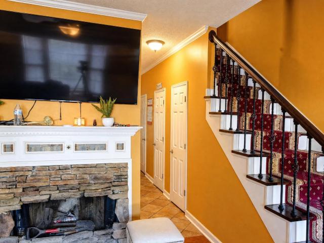 321 Woodburn Creek Road