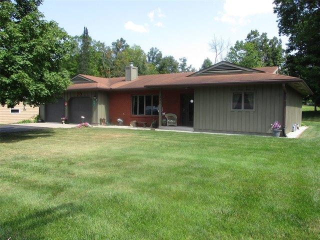 321 Woodside Dr, Cornell, WI 54732