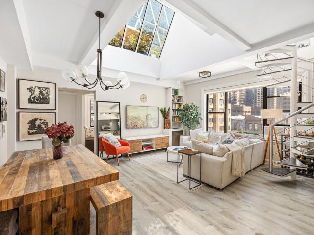 321 West 55th Street, New York, NY