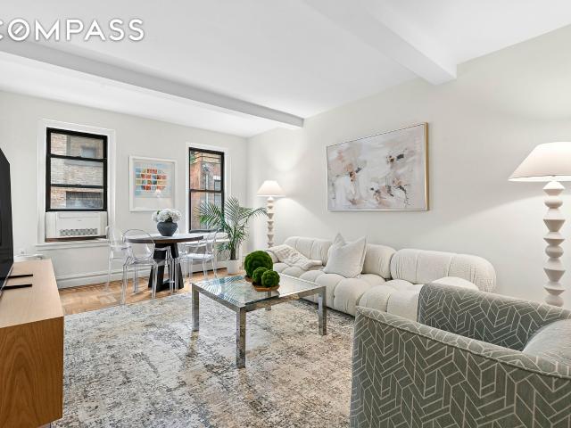 321 West 90th Street, New York, NY