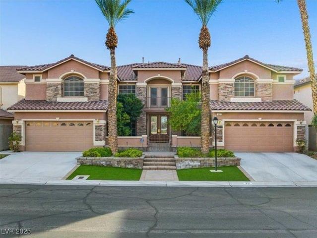 321 Whispering Tree Ave, Las Vegas, NV 89183