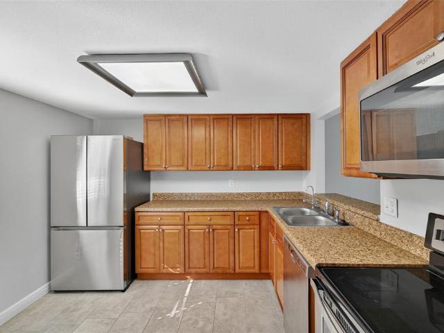 321 Windrush Loop, Tarpon Springs, FL 34689 | MLS #TB8439