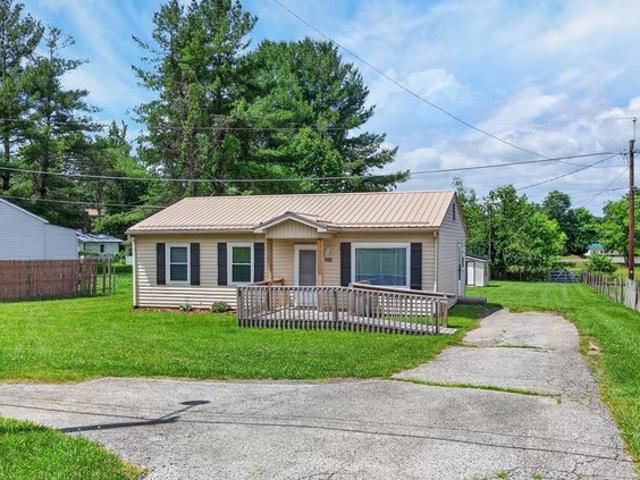 321 Training Center Rd, Woodlawn, VA 24381