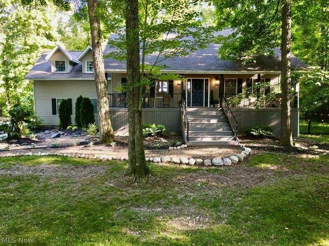 321 Twp Rd # 350, Sullivan, OH 44880
