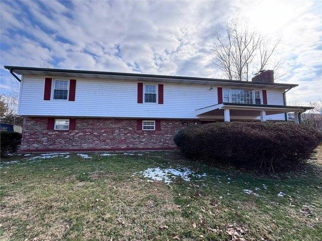 321 Valley Dr, Bristol, VA 24201