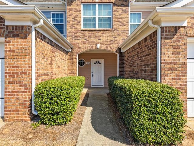 321 Village Dr, Loganville, GA 30052 | MLS #7771