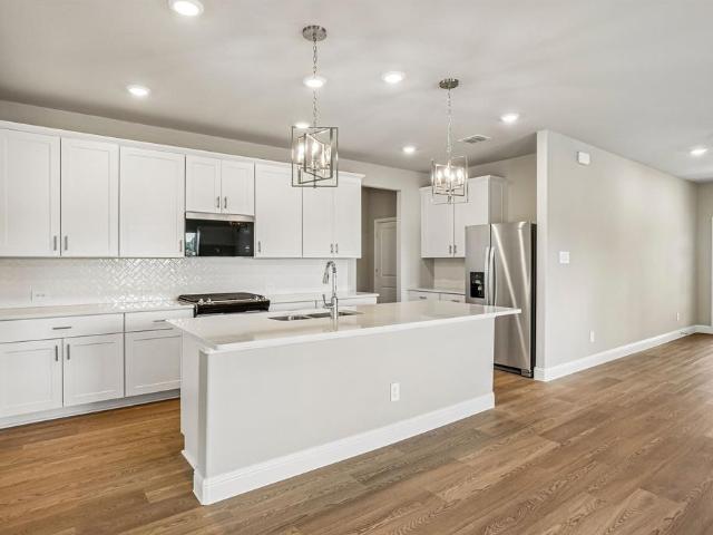 3224 Dustbend Plaza