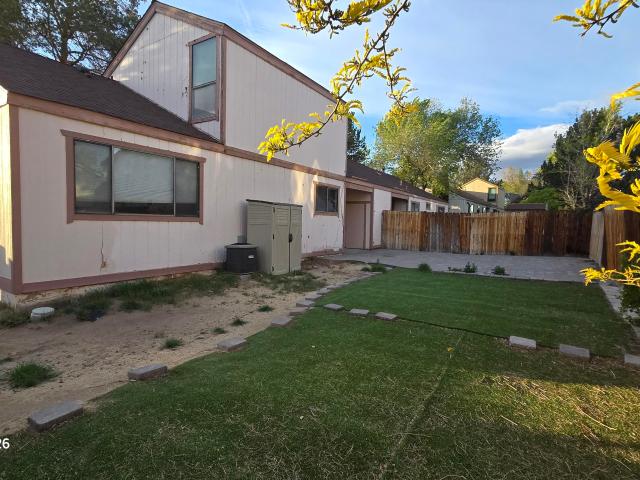 3224 Danville Dr, Sparks, NV 89434 | MLS #260004 | Compass