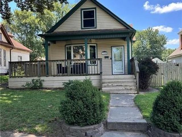 3224 Lafayette St, Saint Joseph, MO 64507
