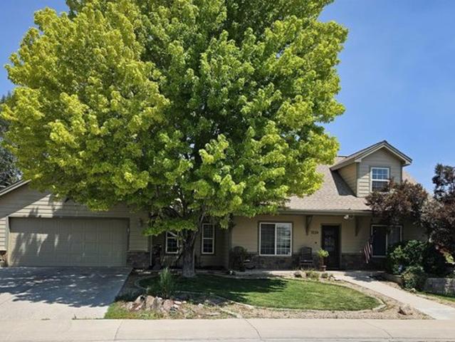 3224 Ravens Crest Dr, Montrose, CO 81401