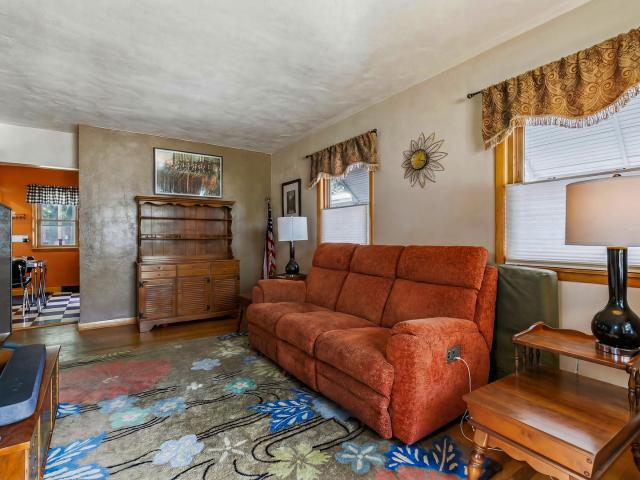 3224 W 17th Street