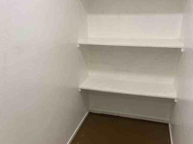 3224 W Street 1 Bedroom Apartment for Rent at 3224 W St, Sacramento, CA 95817 North Oak Park
