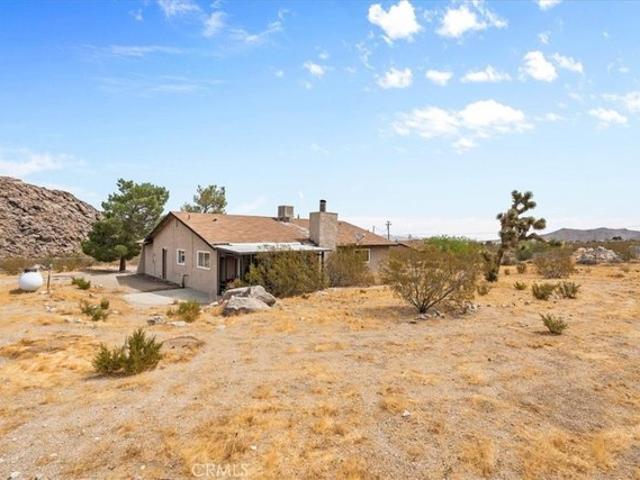 32257 Zircon Rd, Lucerne Valley, CA 92356