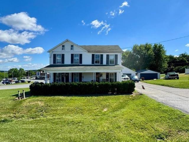 3225 Cape Horn Rd, Red Lion, PA 17356