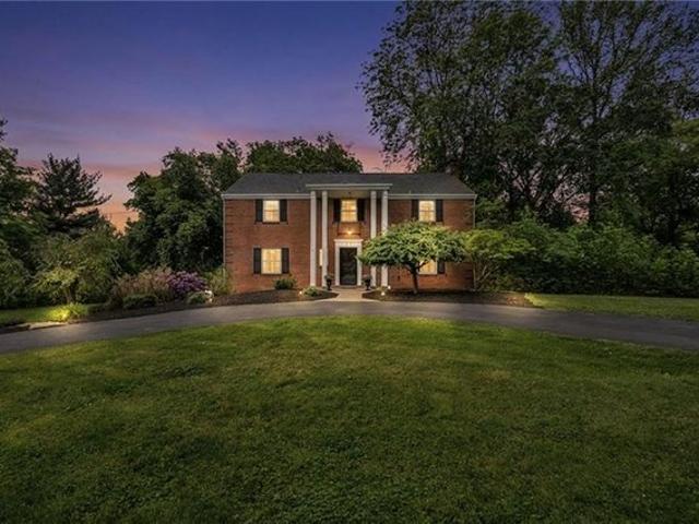 3225 Comanche Rd, Pittsburgh, PA 15241