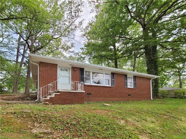 3225 Forrest Hills Drive