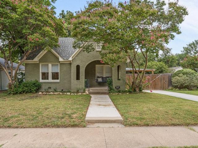 3225 Greene Ave, Fort Worth, TX 76109