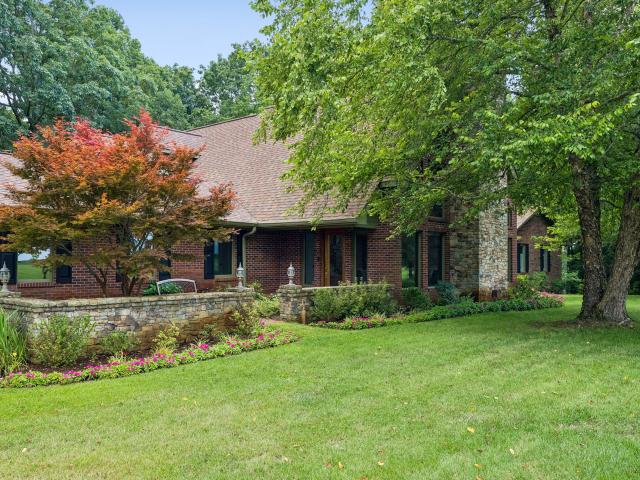 3225 Pinson School Rd