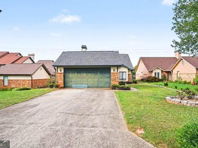 3225 Salem Cove Way SE, Conyers, GA 30013