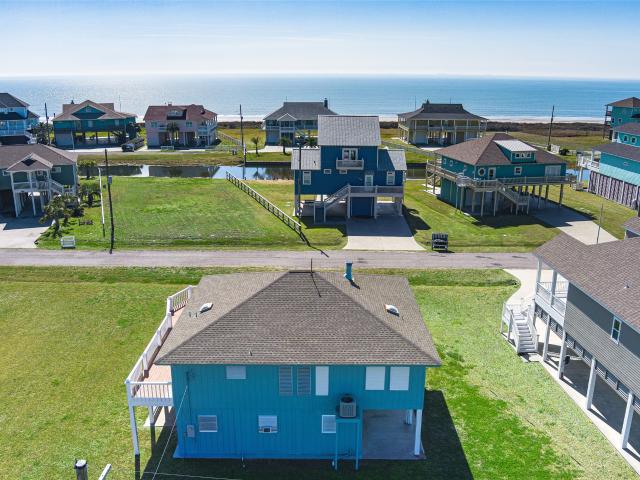 3225 Sea Castle Drive