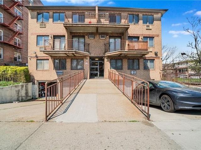 3225 Shore Pkwy Apt 1C, Brooklyn, NY 11235