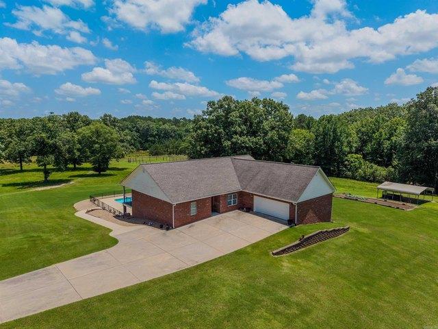 3225 Social Hill Rd, Benton, AR 72015