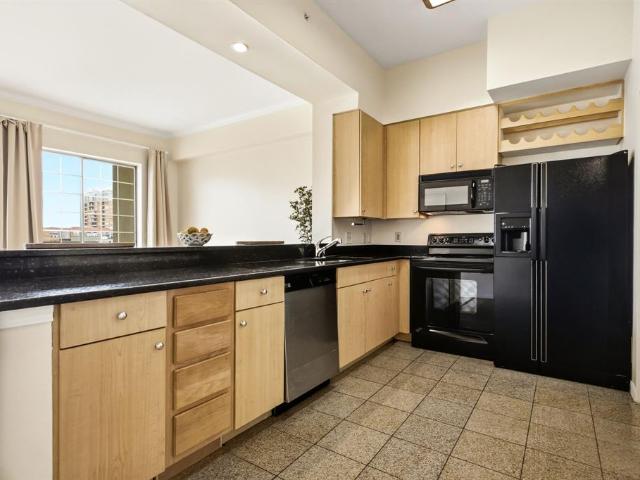 3225 Turtle Creek Boulevard # 810