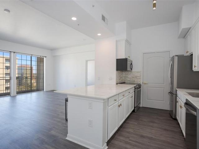 3225 Turtle Creek Blvd Apt 1706, Dallas, TX 75219