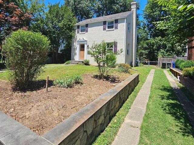 3225 6th St S, Arlington, VA 22204