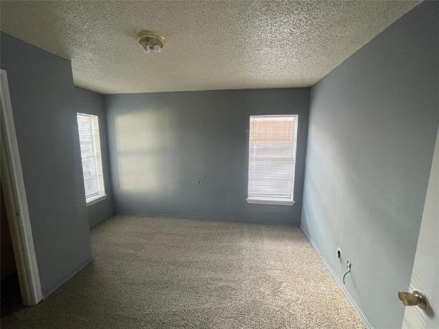 3226 S 4th Street